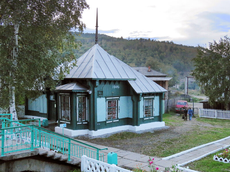 Tren istasyonu разъезд Хуту, Habarovski krayı, foto