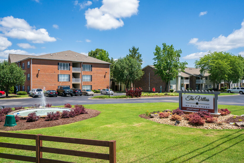 Emlak ofisi Villas at Oak Crest, Chattanooga, foto