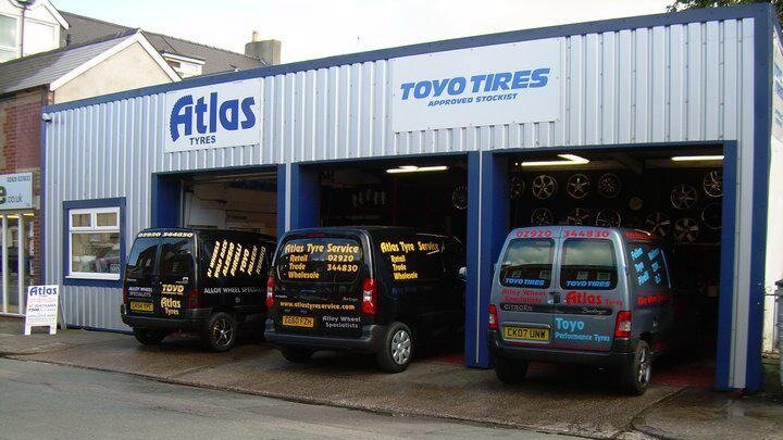 Otomobil ekspertizi Atlas Tyre Service Ltd, Cardiff, foto