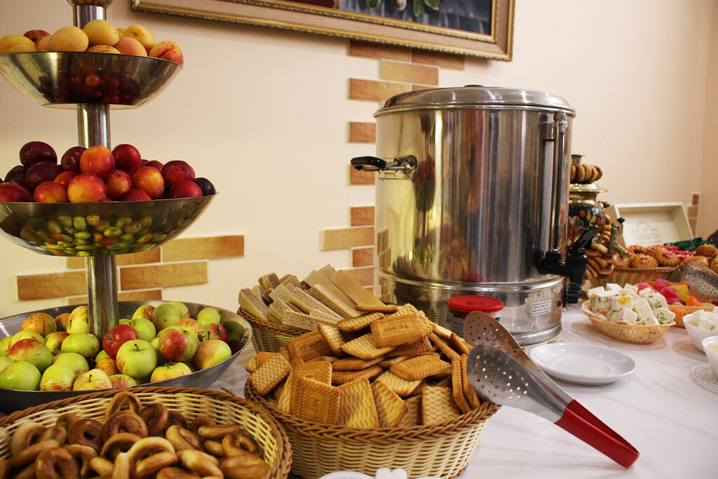 Kafe Gornoye Solntse Buffet, Alupka, foto