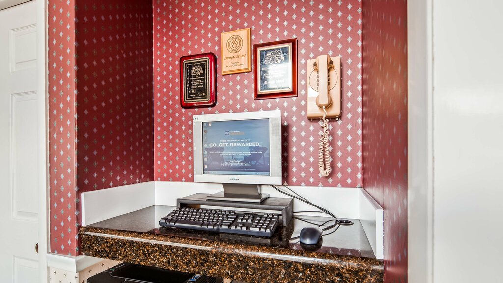 Otel Baugh Motel, Logan, foto