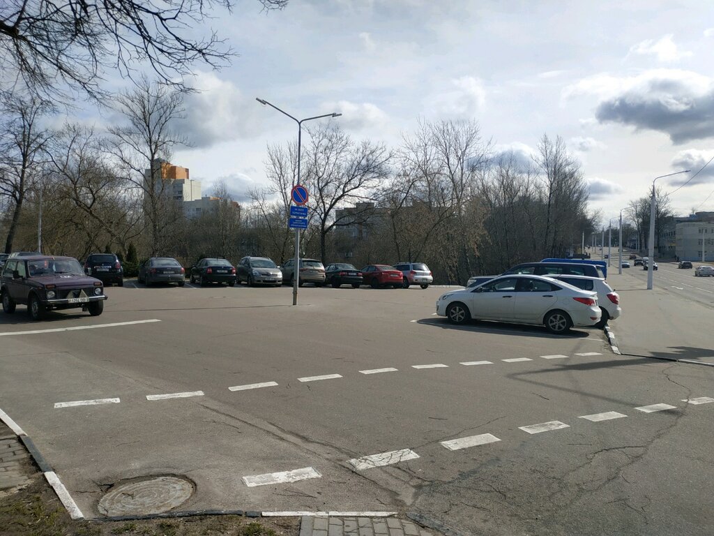 Otoparklar Car park, Vitebsk, foto