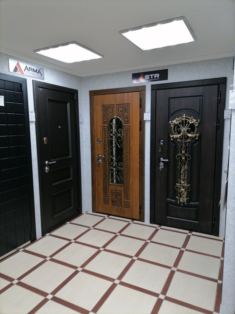 Kapılar Новые двери, Jeleznogorsk, foto