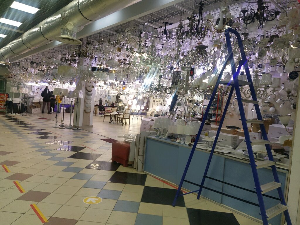 Lamba ve avize mağazaları Светильник, Cheboksary, foto