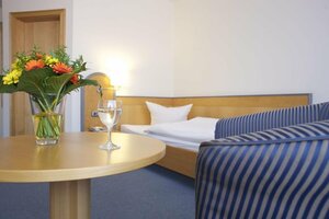 Seminarhotel Aurich (Lower Saxony, Aurich, Grüner Weg), otel  Aurich'ten