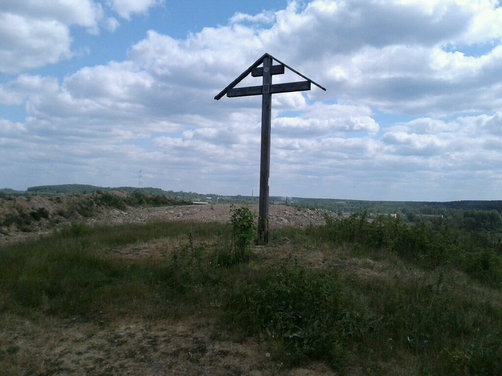 Şapel, haç anıtı Крест, Kuşva, foto