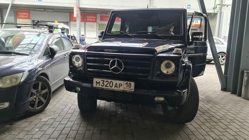 Otomobil satış galerileri Autocraft, Moskova, foto