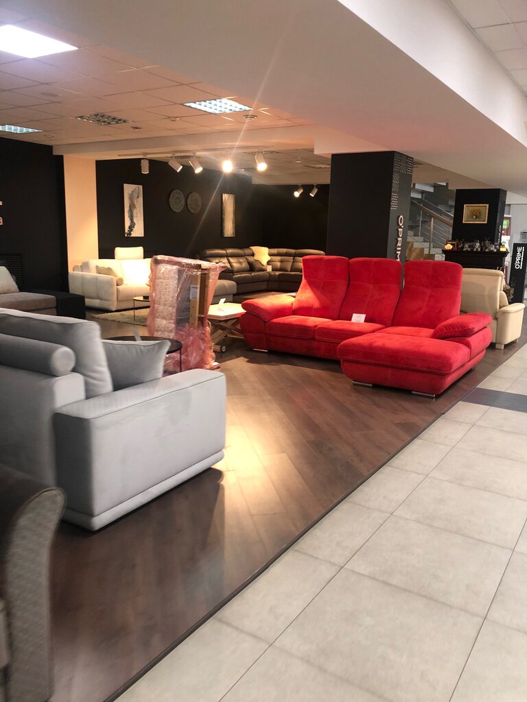 Alışveriş merkezleri Krasivaya mebel, Penza, foto