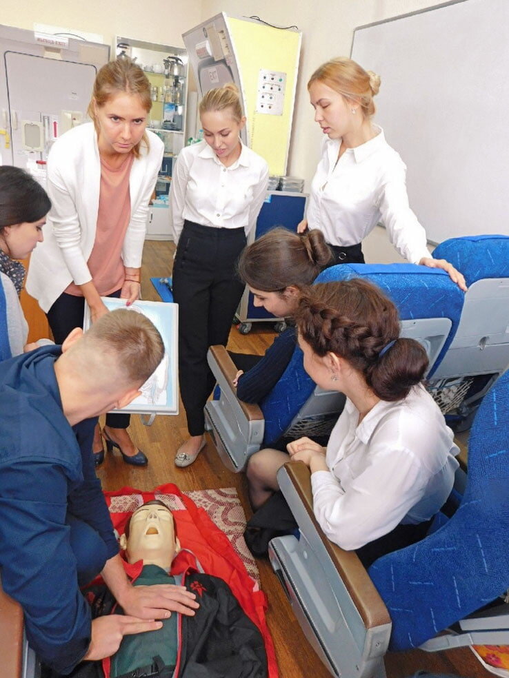 Eğitim merkezleri Shkola bortprovodnikov, Krasnoyarsk, foto