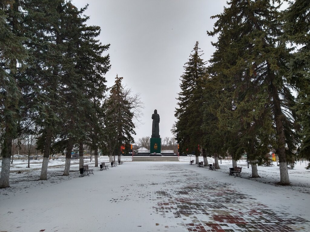 Anıt, heykel Родина-Мать, Voronejskaya oblastı, foto