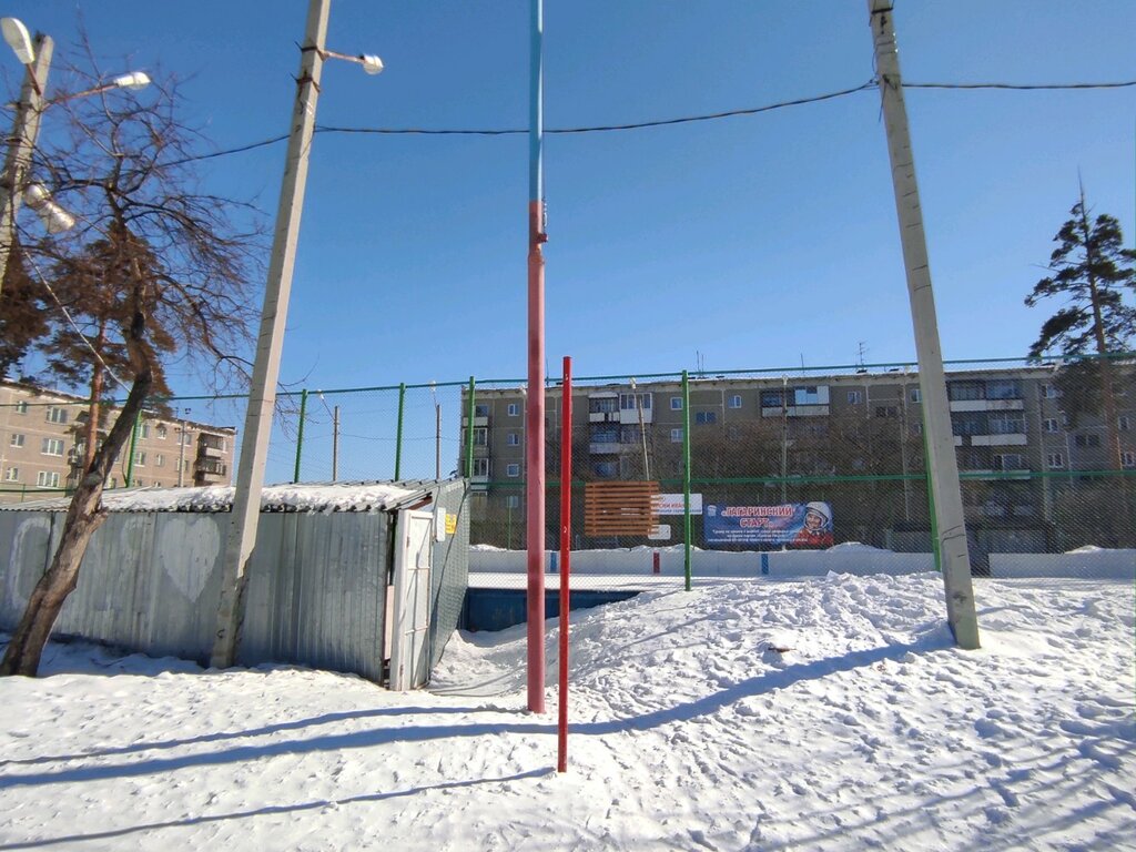 Buz pateni pistleri Ice rink, Yekaterinburg, foto