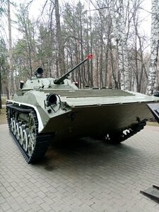 БМП-2КМ (Republic of Bashkortostan, Ufa, Pobedy Park), teknoloji anıtı  Ufa'dan