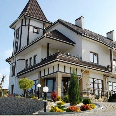 Otel Otel Status, Lvivska oblastı, foto