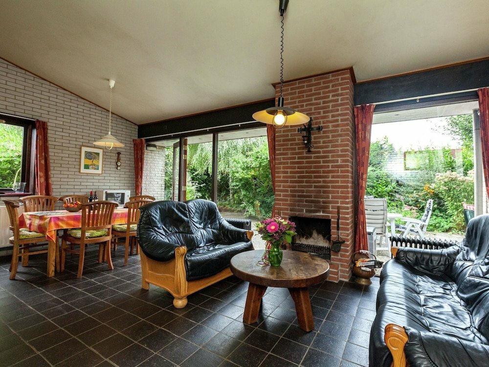 Otel Comfortable Detached Bungalow 65 M2, Zeeland, foto