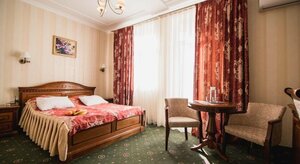 Hotel Sofia (Kurortna vulytsia No:6, selo Poliana), otel  Zakarpatska oblastından