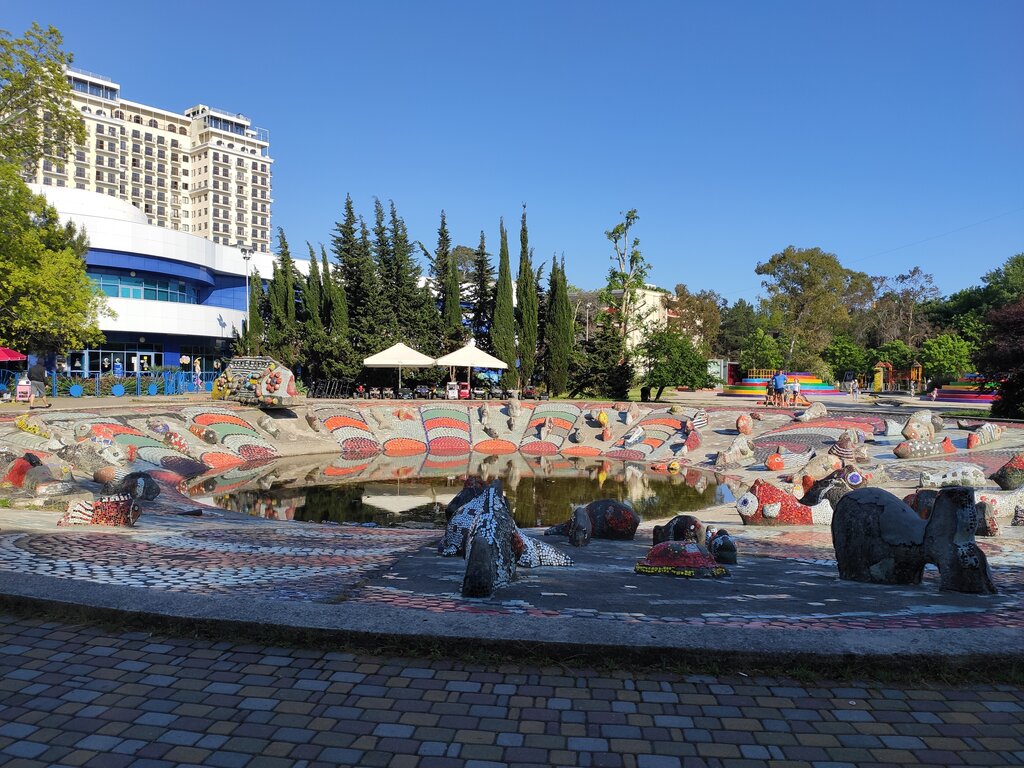 Çeşme Фонтан Рыбки, Soçi, foto