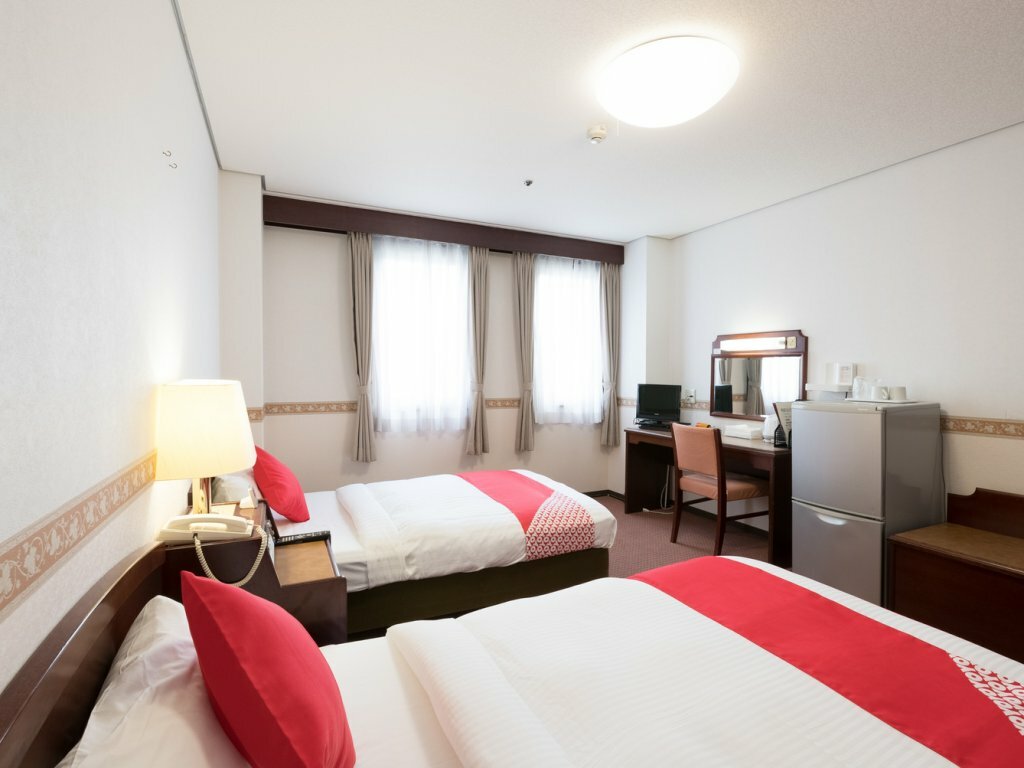 Otel Oyo Hotel Amuzu Sakuragicho, Toyama, foto