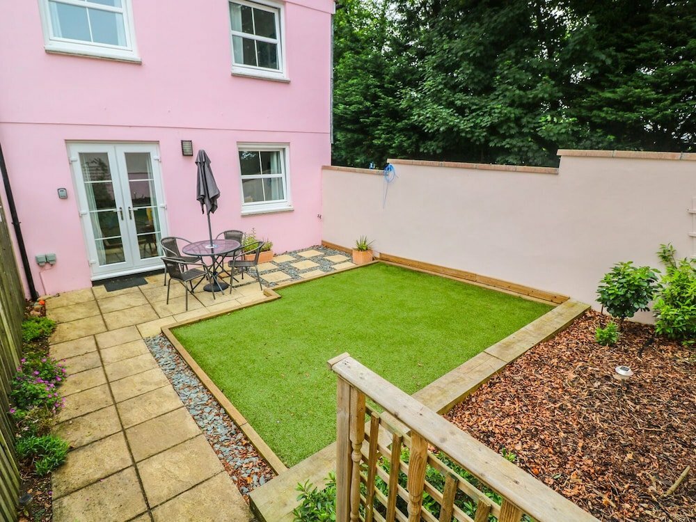 Otel Marshmallow House, , foto