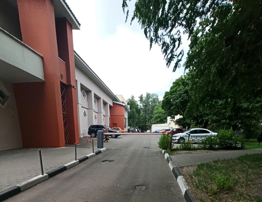 Otoparklar Автомобильная парковка, Voronej, foto