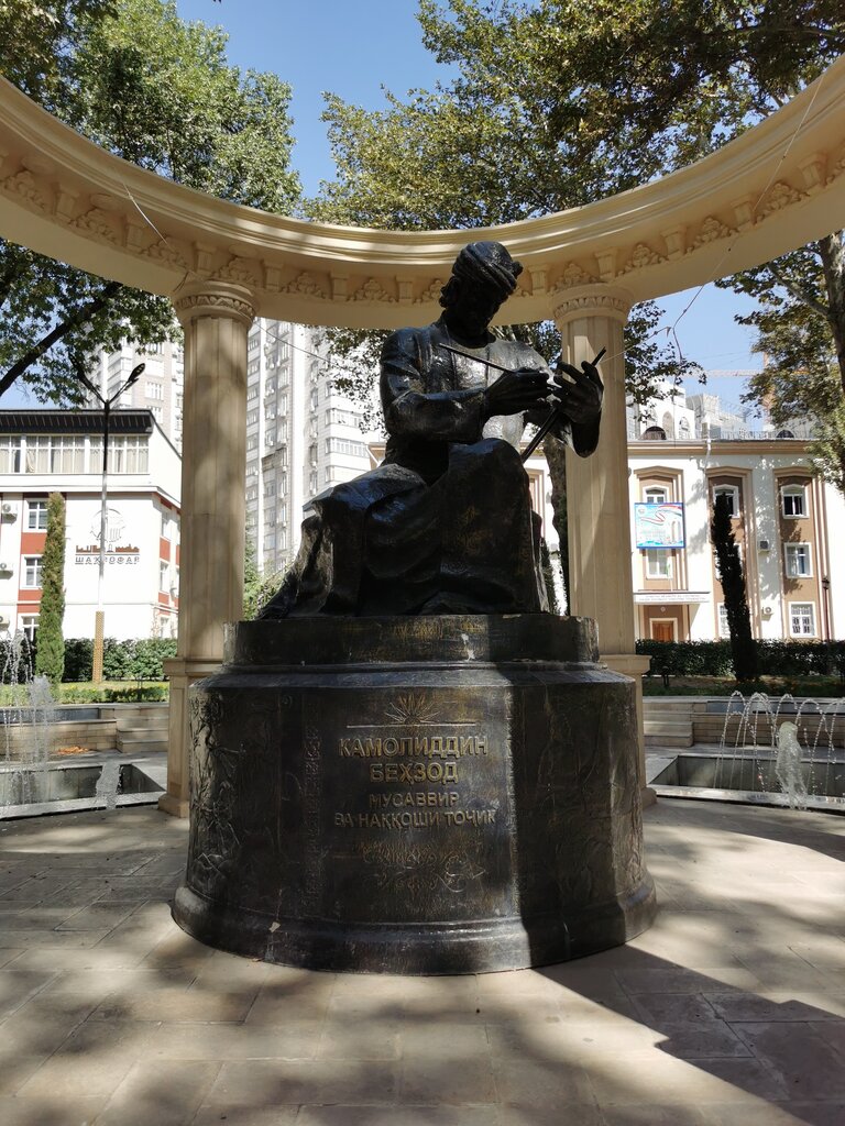 Anıt, heykel Kemaleddin Behzad Anıtı, Duşanbe, foto