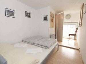 Hostel 24 Center (Poljanska cesta No:15), otel  Ljubljana'dan