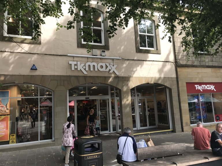 Büyük mağazalar Tk Maxx, , foto
