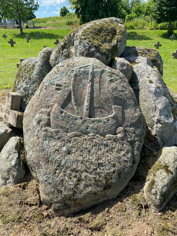 Mezarlıklar кладбище солдат - жертв Первой мировой войны, Grodnenskaya oblastı, foto