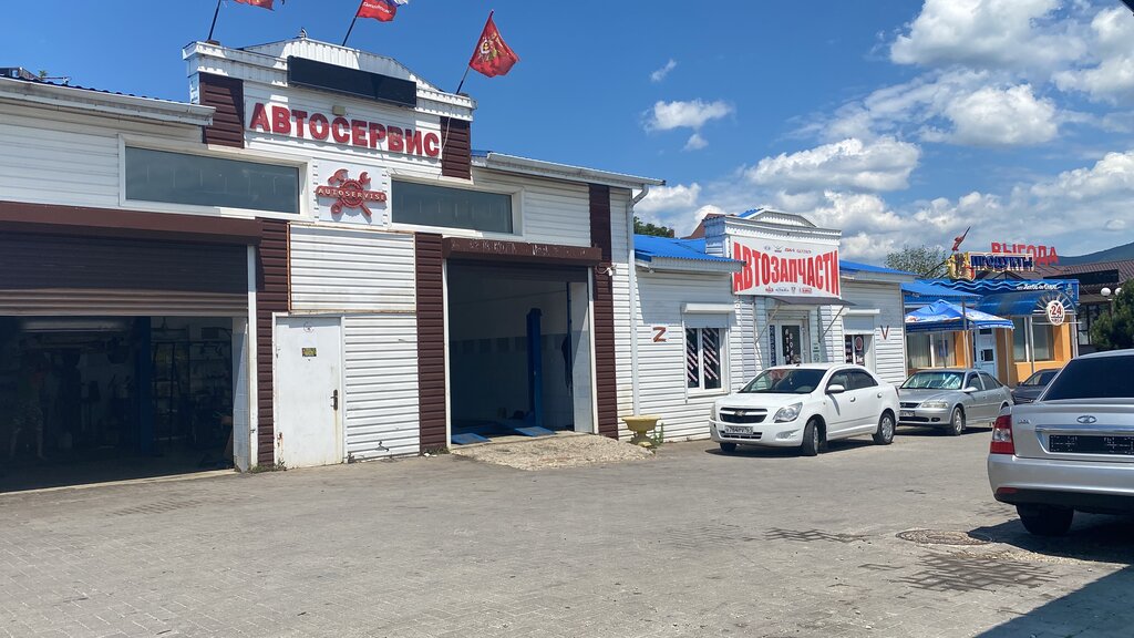Otomobil servisi Автотехцентр, Krasnodarski krayı, foto