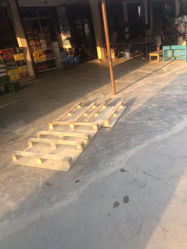 Market Sielad Enterprise, Dünya, foto