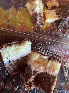 Rus (ulitsa Volodarskogo No:6В), kafe  Soroçinsk'ten