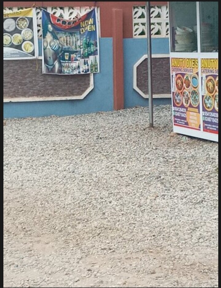 Bar Aunty Joe's pub, Dünya, foto