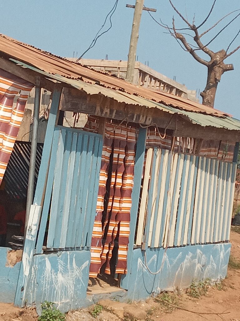 Bar Kay Pub, Dünya, foto