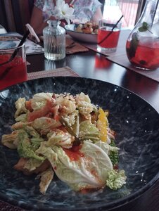 Malenky Tokio (Krasnaya Street No:120), kafe  Solneçnogorsk'tan
