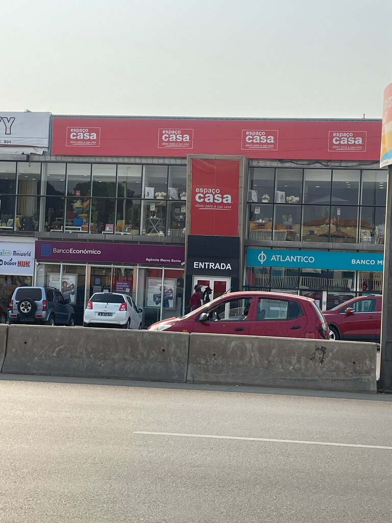 i̇ç dekorasyon ürünleri Espaço Casa Morro Bento, Loanda, foto