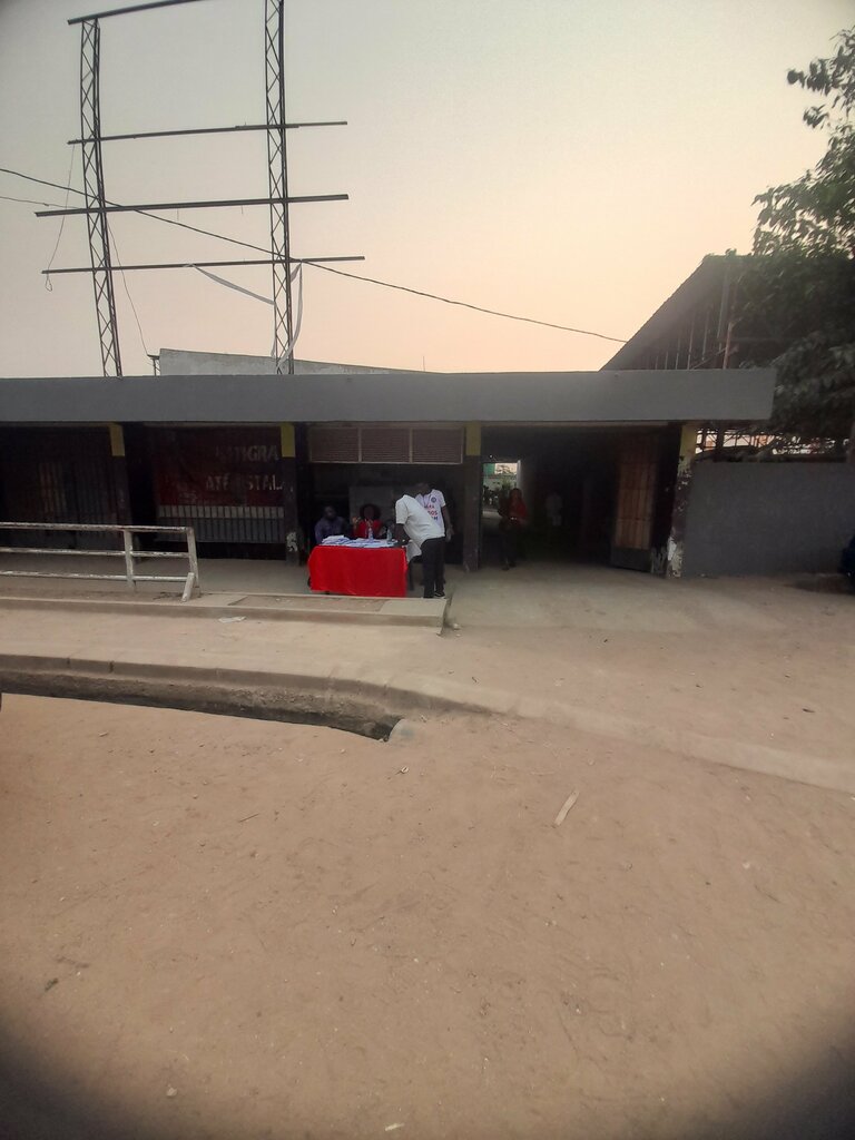 Sinemalar Cine Lis Cazenga, Loanda, foto
