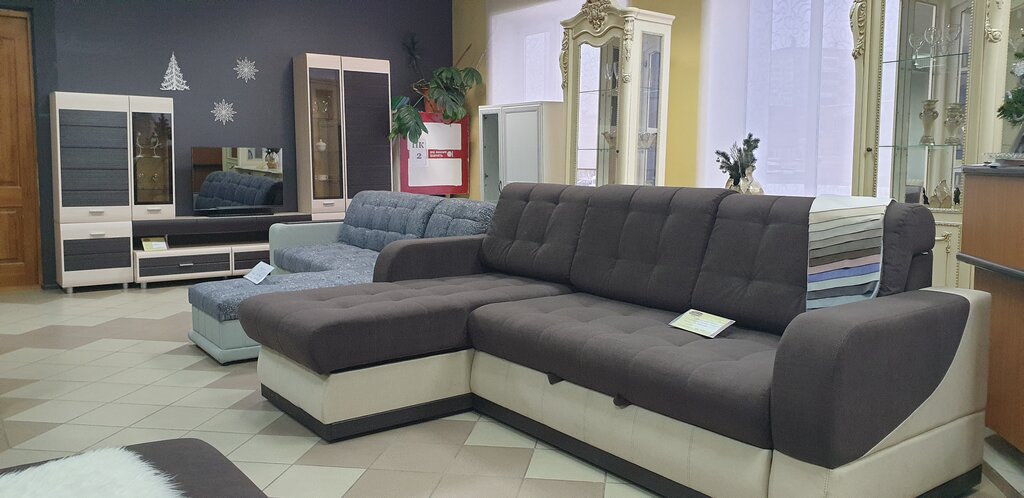 Mobilya mağazaları Dom mebeli Tsentralny, Miass, foto