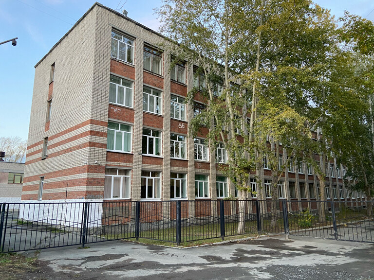Ortaokul Maou Srednyaya obshcheobrazovatelnaya shkola № 24 s uglublennym izucheniyem otdelnykh predmetov, Asbest, foto