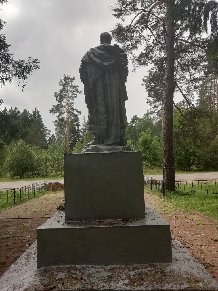 Anıt, heykel Воинам, павшим в Великой Отечественной войне, Kalujskaya oblastı, foto