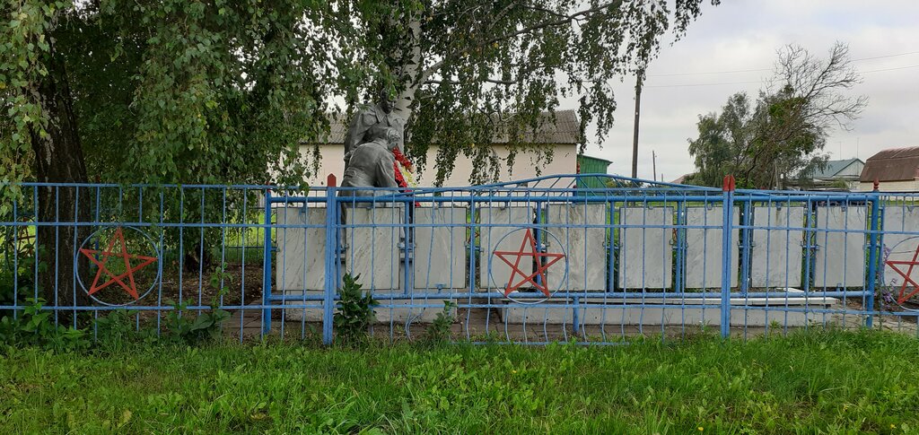 Anıt, heykel Братская могила советских воинов, Orlovskaya oblastı, foto