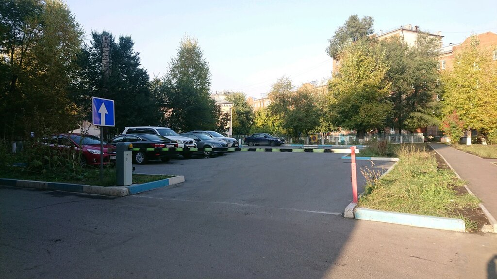 Otoparklar Car park, Novokuznetsk, foto