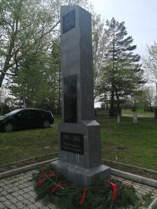 Воинам Великой Отечественной войны (Primorye Territory, Mikhaylovskiy munitsipalny okrug, selo Gorbatka), anıt, heykel  Primoriye'den