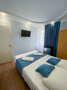 Dionis (Высотный переулок No:2, посёлок городского типа Коктебель), otel  Kırım Cumhuriyeti'nden