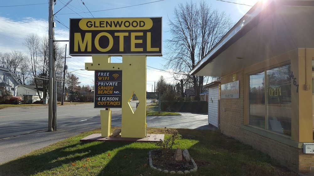 Otel Glenwood Motel and Cottages, North Bay, foto