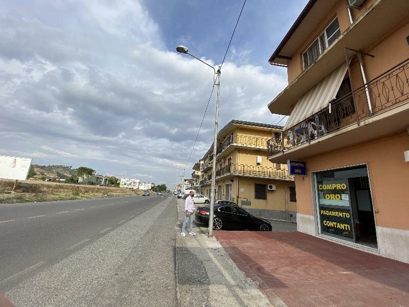 Kuyumcu atölyeleri Compro Oro, Calabria, foto