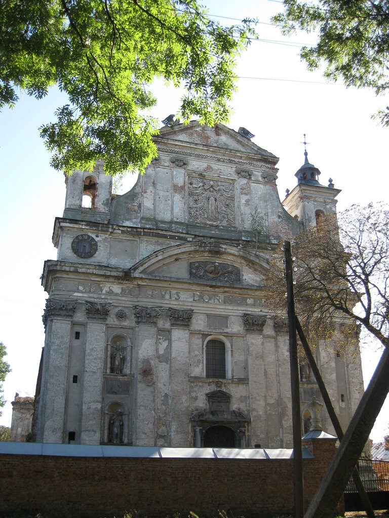 Katolik kiliseleri Троицкий костёл, Volyn oblastı, foto