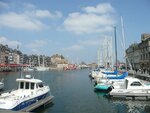 Le Studio de Honfleur (Normandie, Departement Calvados, Arrondissement de Lisieux, Honfleur, Place Hamelin), otel  Honfleur'den