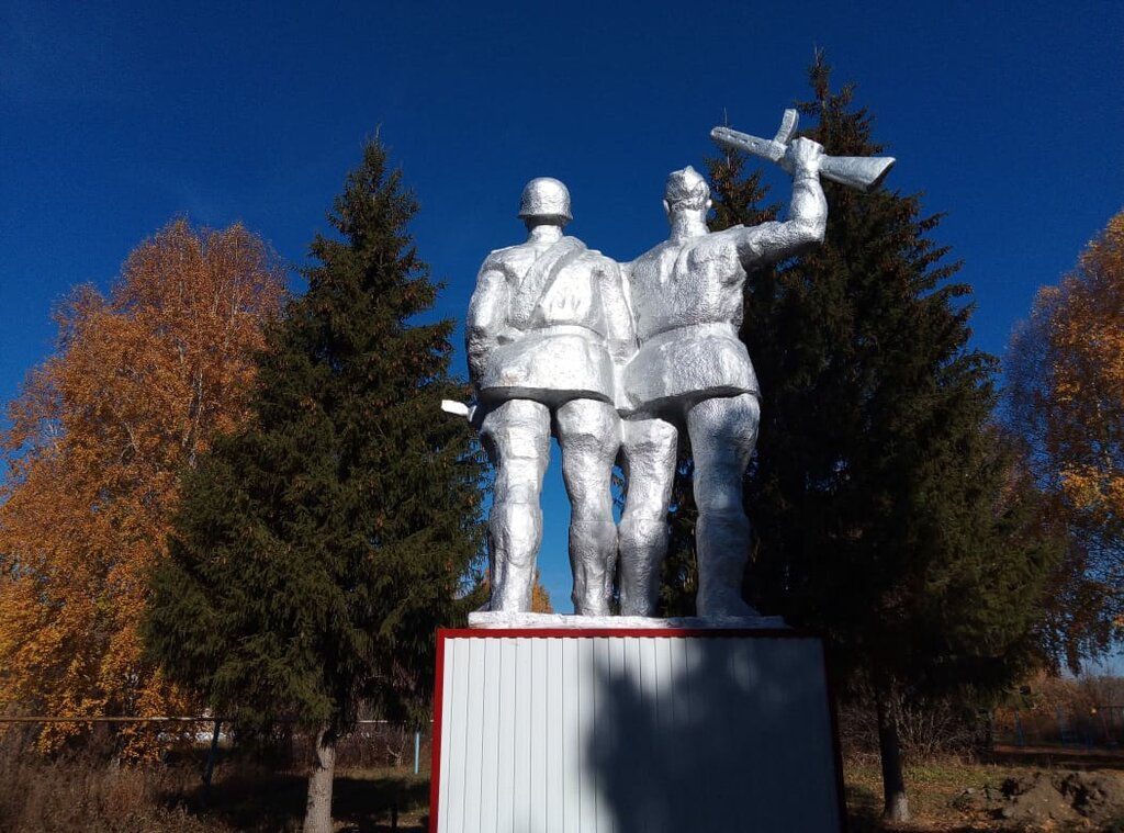 Anıt, heykel Героям Великой Отечественной войны, Orenburgskaya oblastı, foto