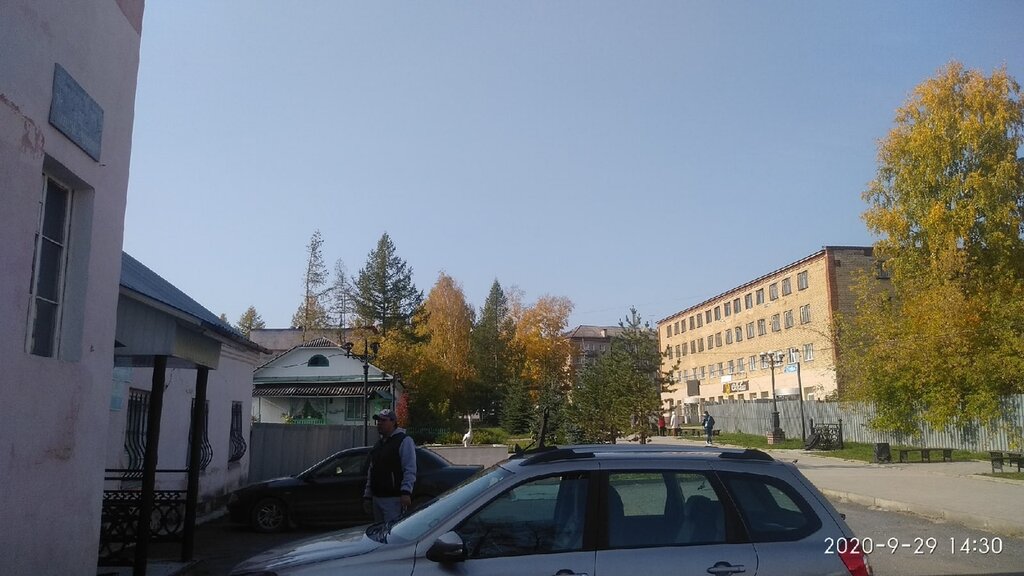 Anıt levhası, anıt taş Герою Советского Союза Н.А. Ванину, Kusa, foto