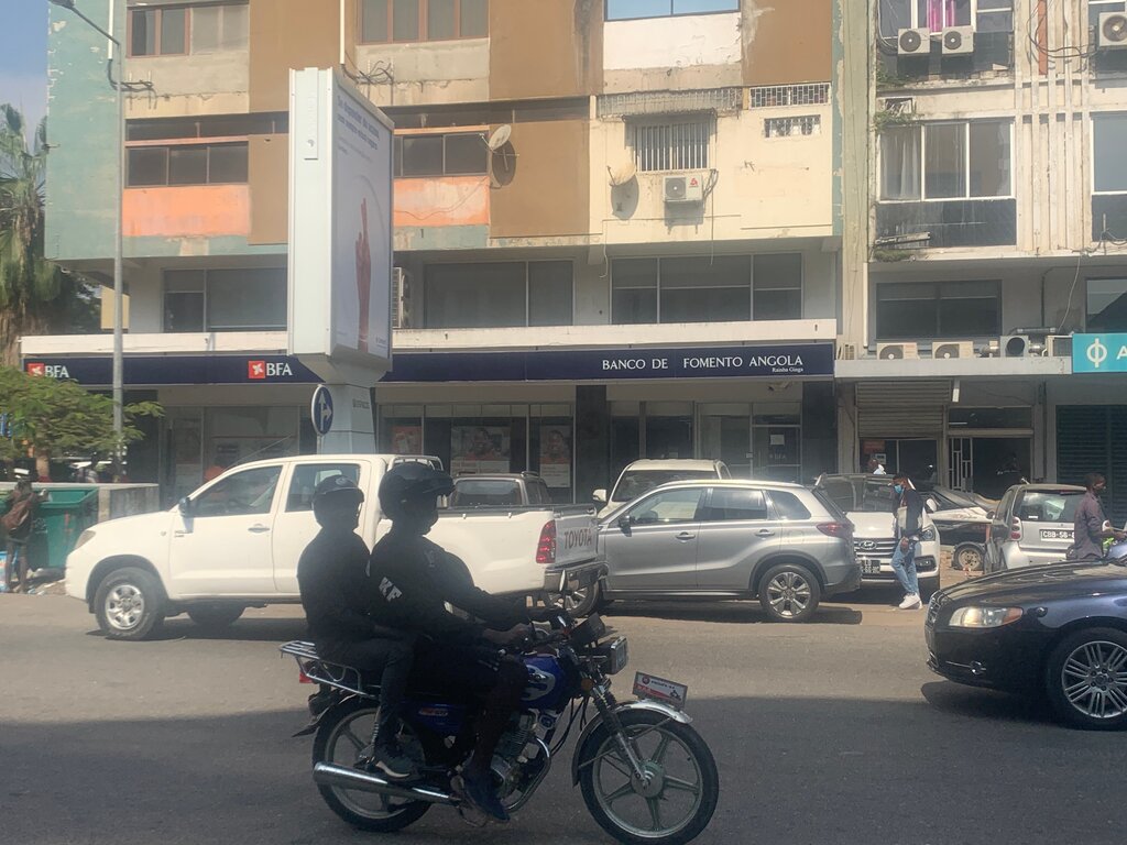 Banka Banco de Fomento Angola, Loanda, foto