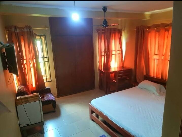 Otel Mad-Kon Guest House, Kumasi, foto
